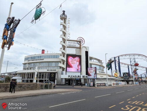 Hot Ice returns to Blackpool Pleasure Beach with "Amore Amor Amour"